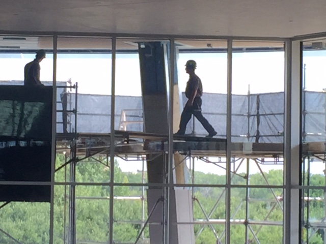 workers – 2 WASTED MINUTES